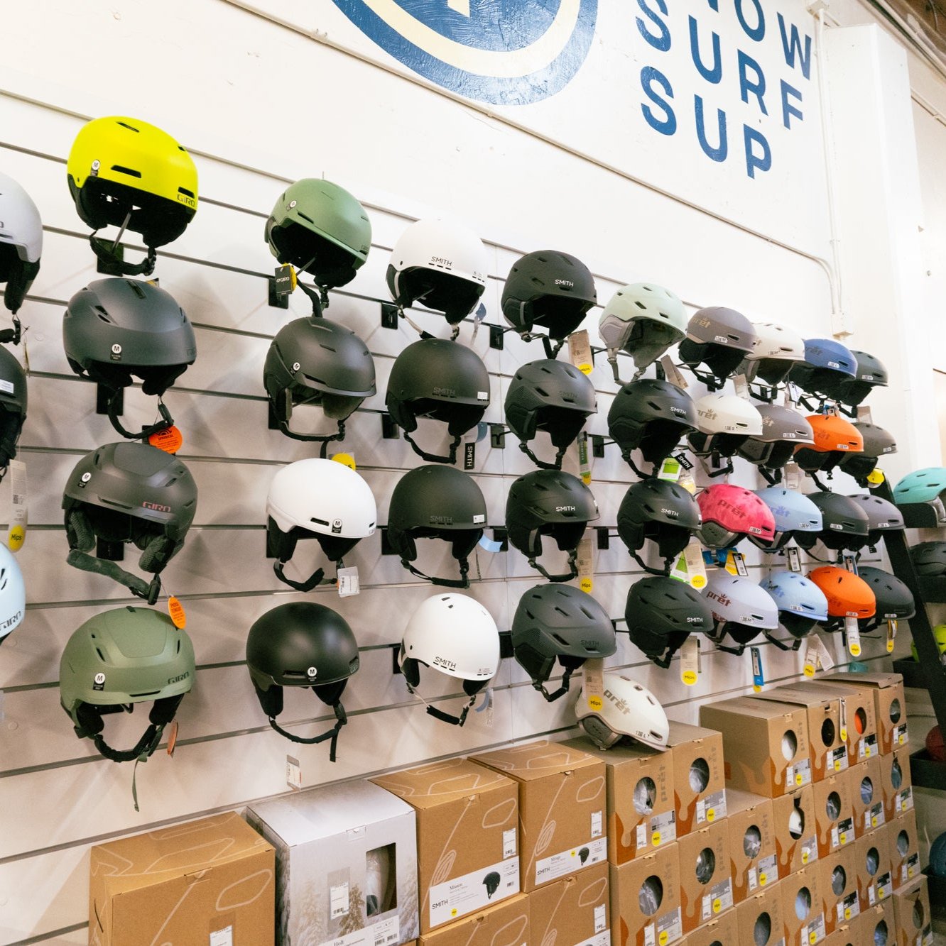 Ski & Snowboard Consignment Shop, Bend Oregon | Latitude 44 Sports